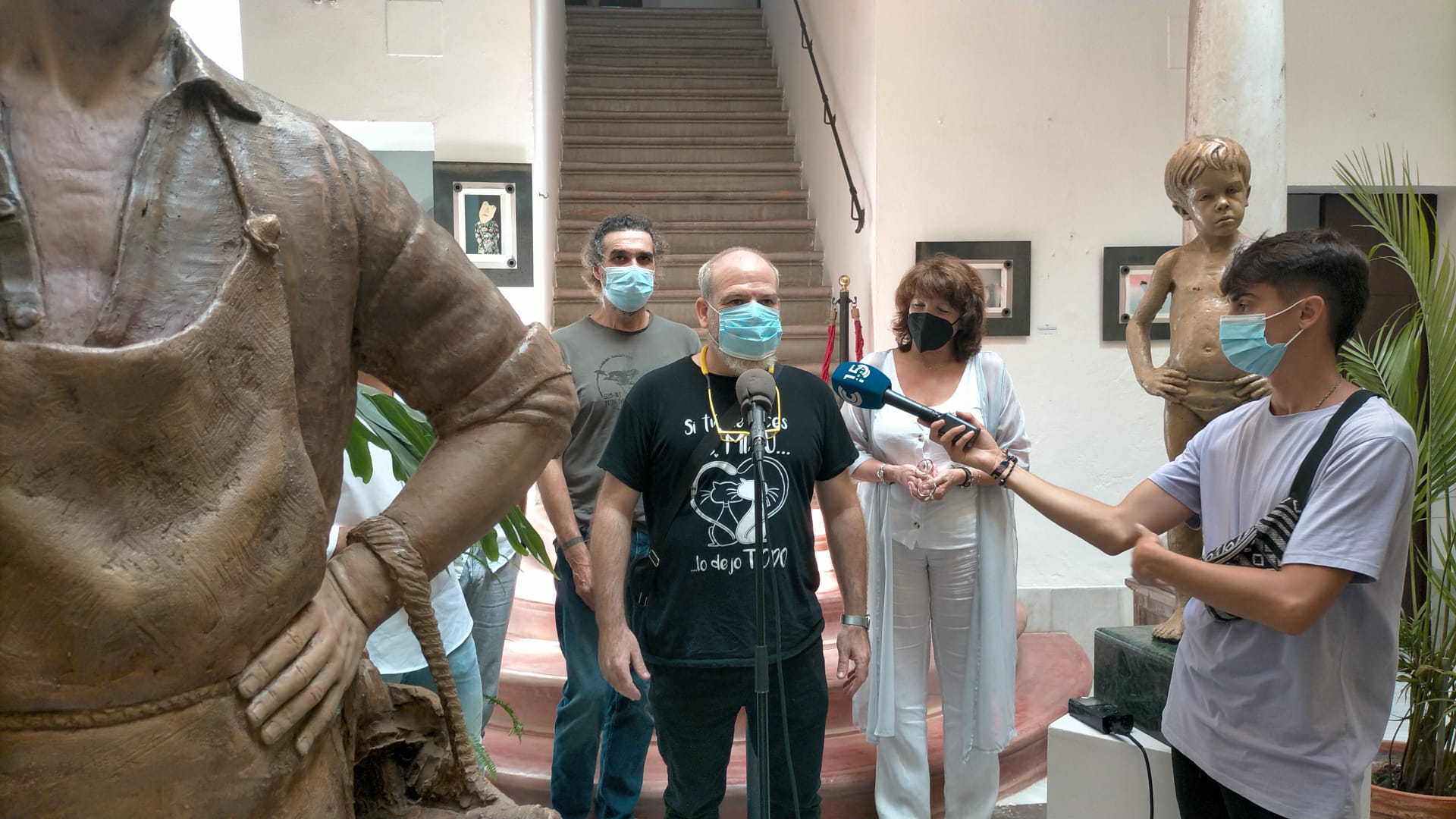 El escultor Alberto Germán Franco presenta en Ayamonte su exposición ...